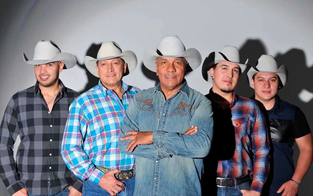 ¡Ponte el sombrero y vete al concierto de Grupo Bronco en el Valle de ...