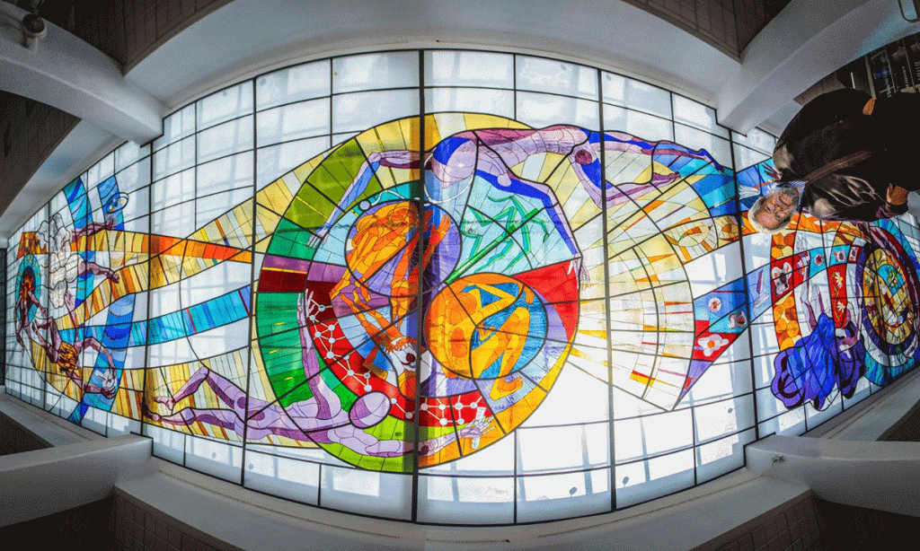 “Del rito a la ciencia”, vitral de la UAEMéx que refleja la evolución ...