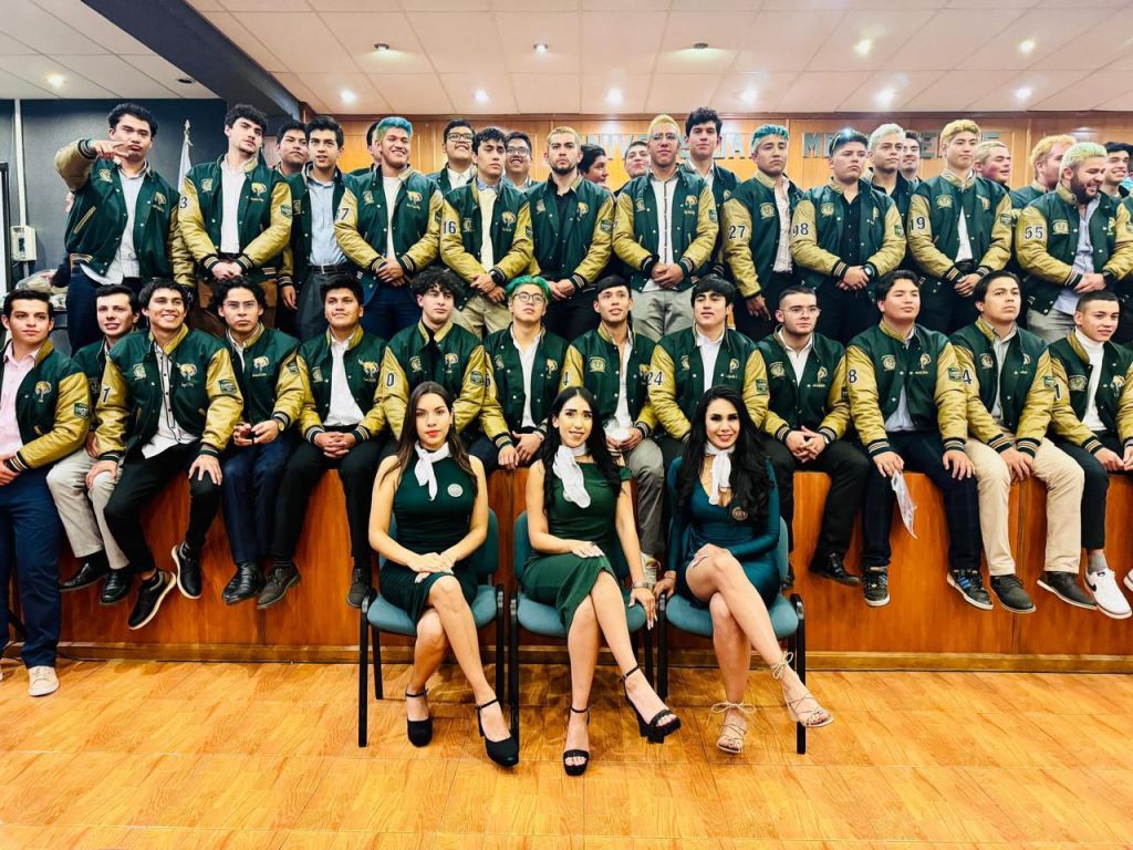 Merecido reconocimiento a los campeones Potros Salvajes