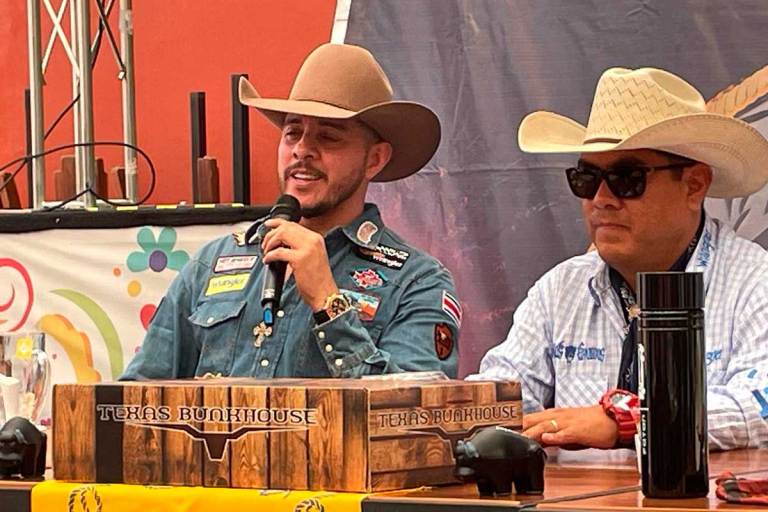 Regresa el espectáculo de rodeo “Cuernos Chuecos” a Toluca con jinetes ...